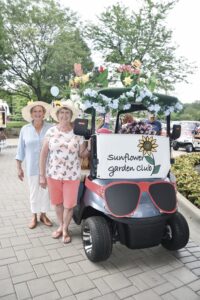 Sun City celebrates 25th annual golf cart and car parade | My Sunday News